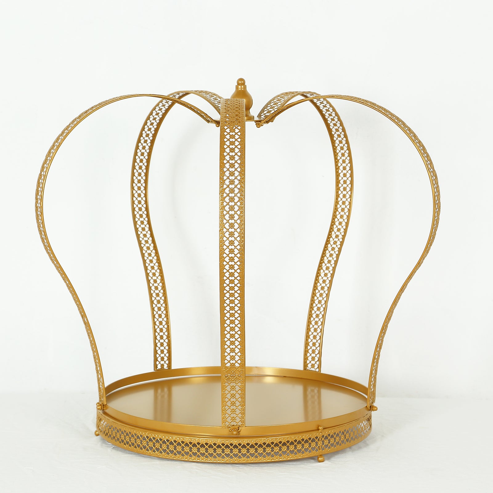 Case 26in Gold Metal Crown Wedding Cake Stand | TCFLinen
